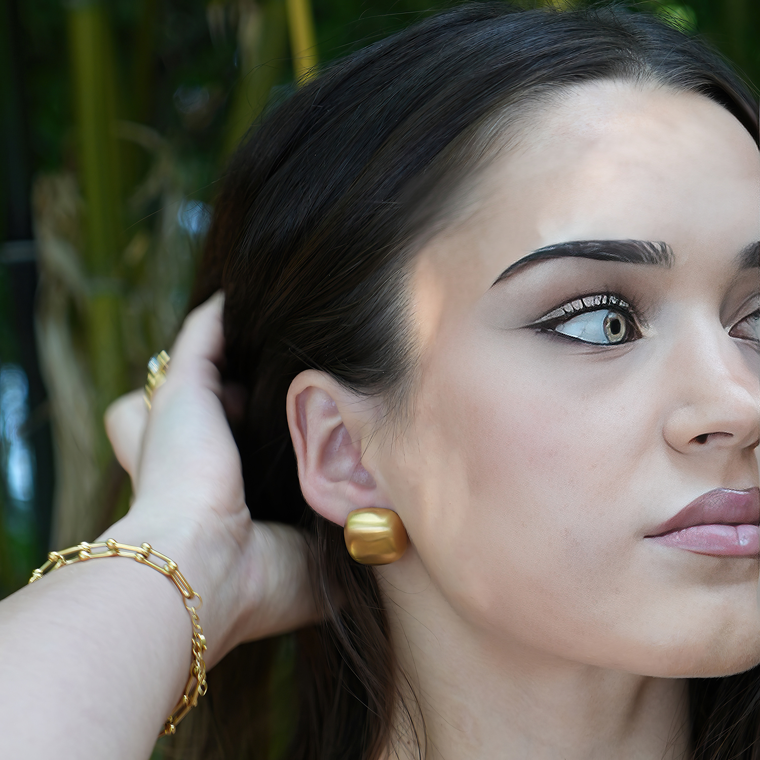 Iconique Earrings